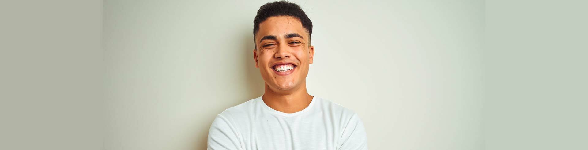 Hire Male Brazilian Voice Actors | Voquent